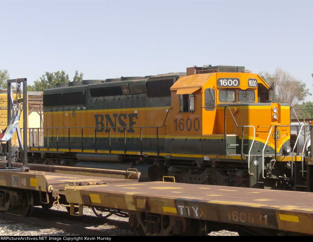 BNSF 1600
